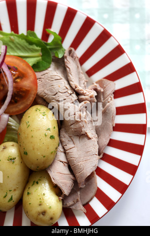 Roast Beef Salad with New Boiled Potatoes Stock Photo - Alamy