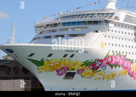Closeup of NCL Pride of Aloha cruise ship and painted lei docked at ...
