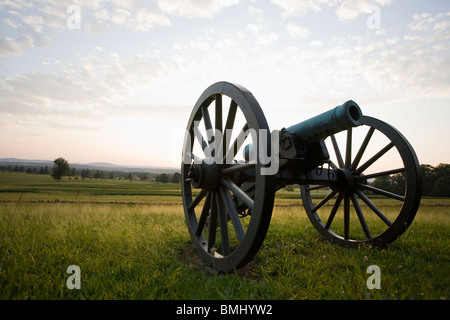 Old american civil war cannon on the Gettysburg battlefield Stock Photo ...