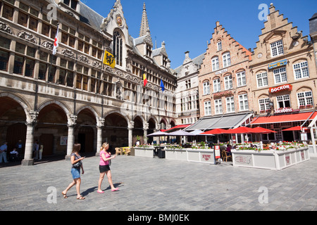 Main Square Ypres Ieper Flanders Belgium Stock Photo - Alamy