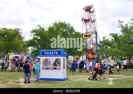 Tickets booth for local amusement and entertainment park Stock Photo ...