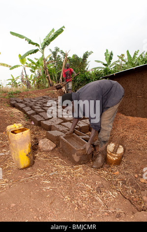 Making mud bricks, Rwanda Stock Photo - Alamy