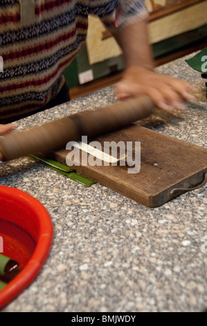 Papyrus making, Egypt Stock Photo - Alamy