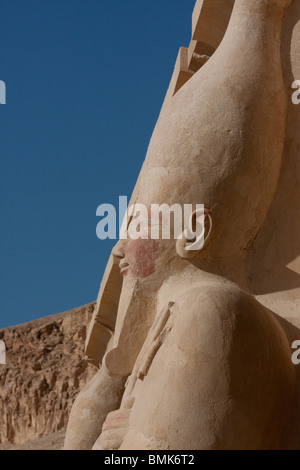 Osiride statue in the Punt Colonnade of the Hatshepsut Temple in Thebes ...