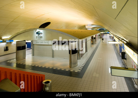 Paris, RER Auber Stock Photo - Alamy
