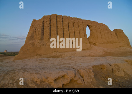 Turkmenistan, Merv, Old loam building Stock Photo - Alamy