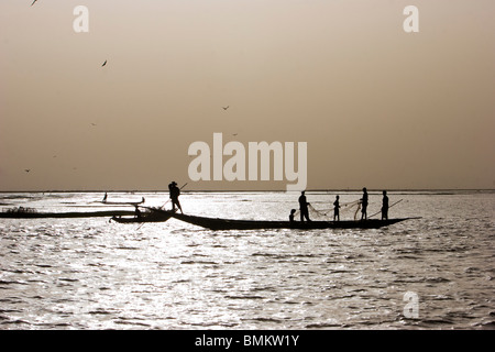 Mali, Lake D'Ebo. Fishing boats on Lake Debo - Niger River Stock Photo ...