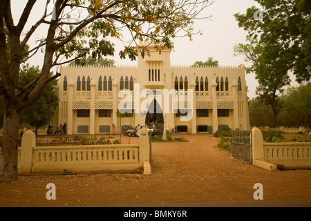 Mali, Segou. French Colonial mansion Stock Photo - Alamy