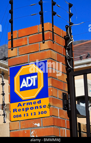 Armed response sign on house in CapeTown, South Africa Stock Photo - Alamy