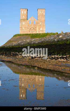 roman fort and norman castle reculver castle kent aerial view Stock ...
