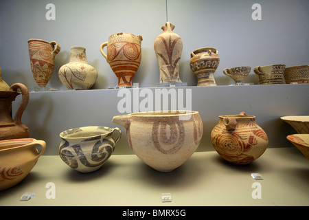 Early Cycladic pottery, National Archaeological Museum, Athens, Greece ...