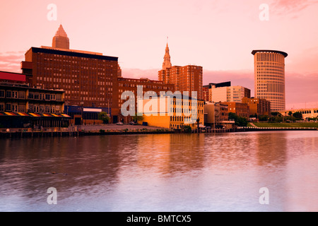 Cleveland Ohio Skyline in Pink for Machine Gun Kelly Concert Stock ...