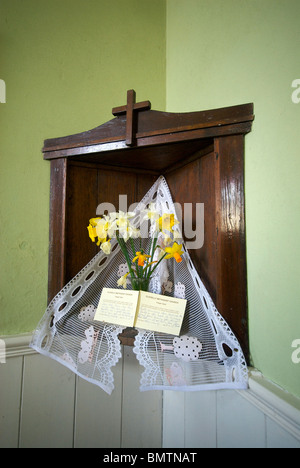 Clovelly Devon UK Church Interior Stock Photo - Alamy