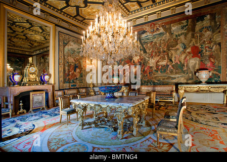 FRANCE, FONTAINEBLEAU CASTLE, THE POPE'S APARTMENT Stock Photo - Alamy