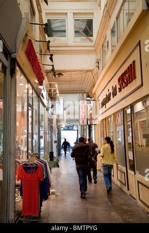 Passage du Ponceau, Paris Stock Photo - Alamy
