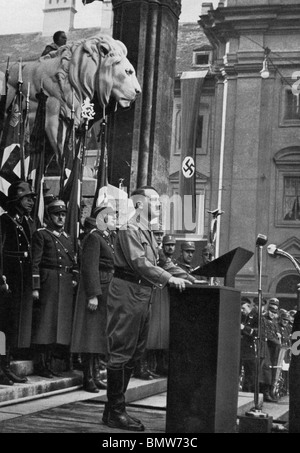 Hitler in Munich, 1939 Stock Photo - Alamy