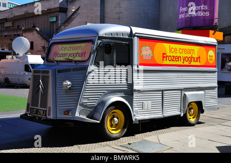 French corrugated metal Citroen H Van horse box - sud-Touraine, France ...