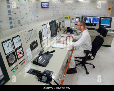 Eurodam cruise ship engine control room Stock Photo - Alamy