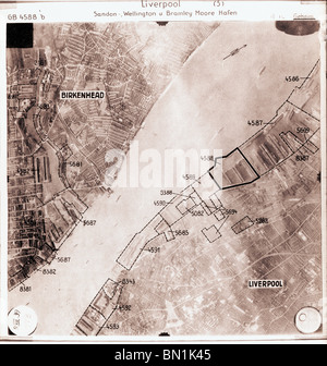 WW2 Merseyside Air Raid Bomb Damage 1940 Civilians and rescue workers ...