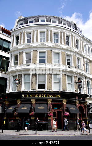 The Viaduct Tavern. Newgate Street. London, England Stock Photo - Alamy