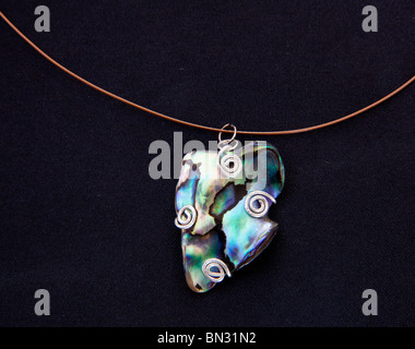 New Zealand Paua shell jewelry Stock Photo - Alamy