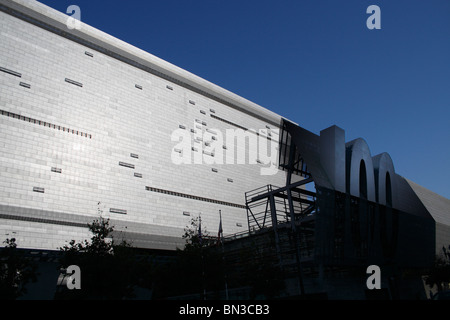 Caltrans Headquarters, Los Angeles, California, 2004. Exterior ...