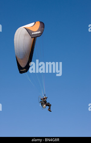 Powered Para-wing landing at Breighton Airfield Stock Photo - Alamy