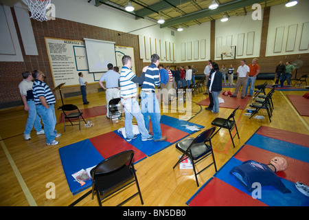 Future prison guards, correctional officers, receiving training at the ...
