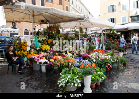 Market at the Campo de' Fiori, Rome, Lazio, Italy Stock Photo - Alamy