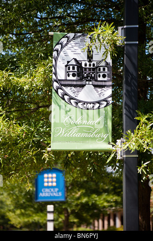 Welcome to Colonial Williamsburg, VA sign Stock Photo - Alamy