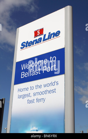 A welcome to Belfast sign Stock Photo - Alamy
