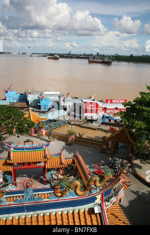Malaysia Sarawak Sibu Rejang River waterfront boat in terminal Stock ...