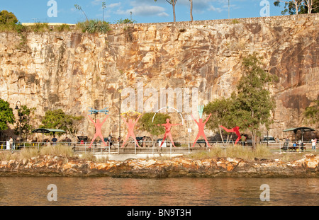 Rock climbers at Kangaroo Point Cliffs in Brisbane, Australia Stock ...