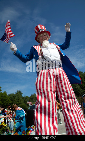 Amherst, New Hampshire - Uncle Sam on stilts greets the crowd at the ...