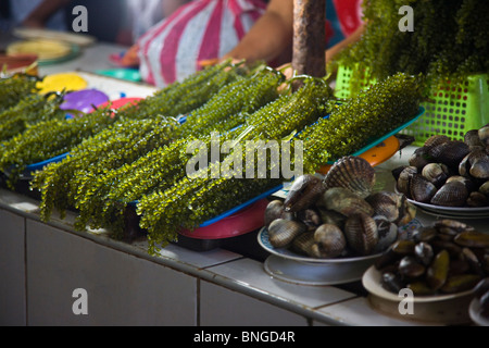 Philippines Palawan Puerto Princesa central fish market Stock Photo - Alamy