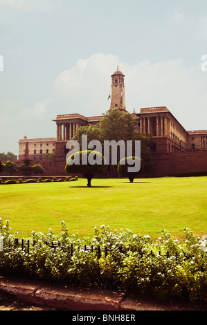 Facade of a government building, Rashtrapati Bhawan, New Delhi, India ...