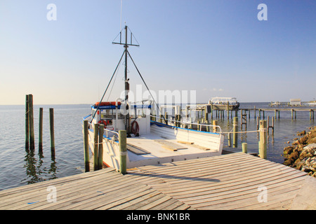 Davis Shore Ferry, Davis, North Carolina, USA Stock Photo - Alamy