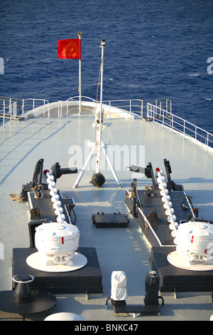 The bow of the famous ocean liner QE2 tied up at the paasenger terminal ...