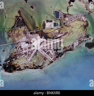 Naval Air Station Key West Fire and Emergency Services conduct an ...