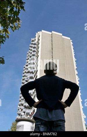 The 70s architecture Anonymously anonymity antennas balconies building ...