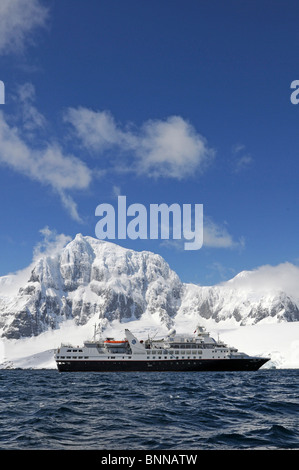 Antarctic Antarctica cruise ship Cruiseship Albert MS Prince 2 ...