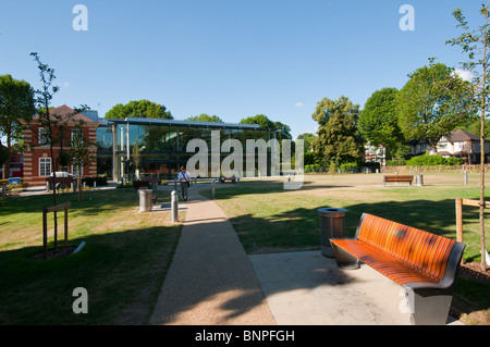 The newly built Enfield town library, London Stock Photo - Alamy