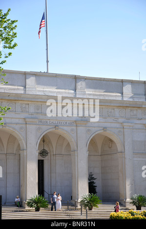 The Freer Gallery of Art of the Smithsonian Institution's national ...
