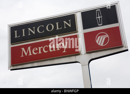 A Mercury car dealership in the process of closing Stock Photo - Alamy