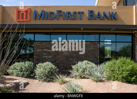 Sign / logo of First Commercial Bank of Taiwan, London office, City of ...
