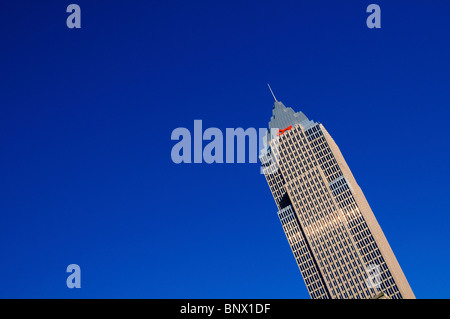 Headquarters of KeyBank (the "Key Tower") in Cleveland, Ohio, USA Stock ...