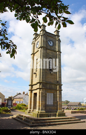 Amble Town Square and Clock Tower, Northumberland, England, UK Stock ...