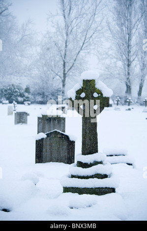 byron park harrow cemetery Stock Photo - Alamy