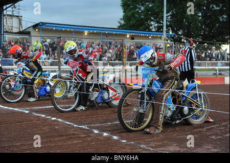 Speedway race start during a fixture between the Swindon Robins and the ...
