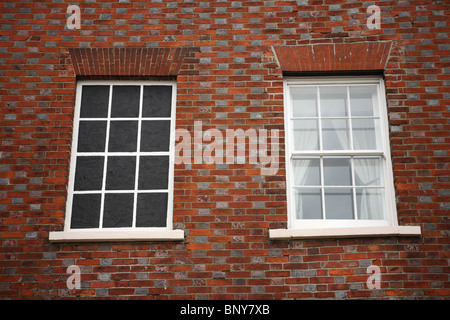 False window in a brick wall for backgrounds Stock Photo - Alamy
